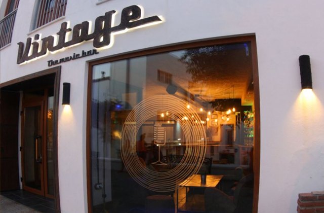 Clubs & Bars in Conil, Conil de la Frontera Nightlife